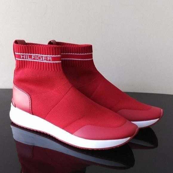 Tommy Hilfiger | Shoes | Tommy Hilfiger Reco Women Sz 6 7 8 85 Red ...